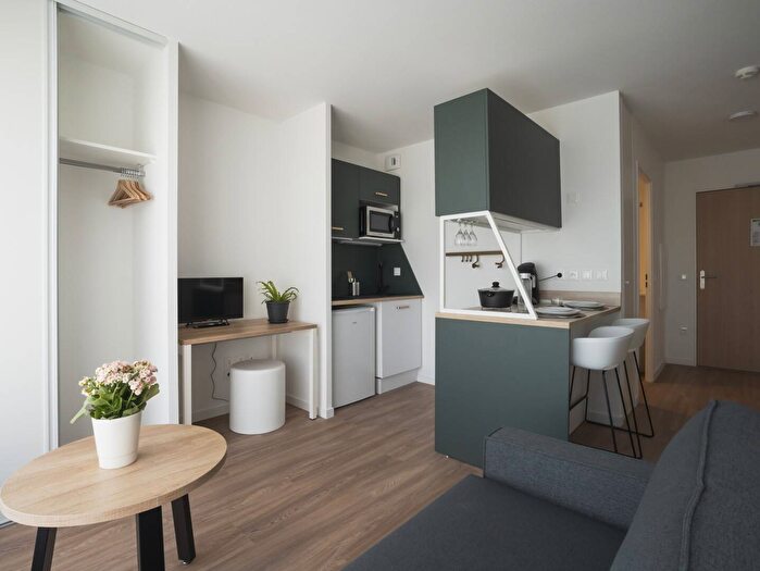 Appartement à louer - Glaciere-Parme-Brindos-Sutar-Aritxague, Anglet - 1 pièce