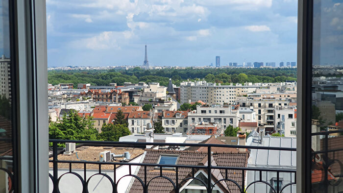 Suresnes, Centre-ville - Appartement 4 pièces à louer
