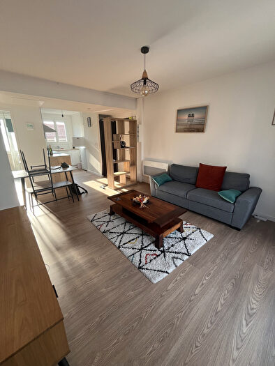 Appartement à louer - Pau, Centre-ville - 3 pièces - 2 chambres