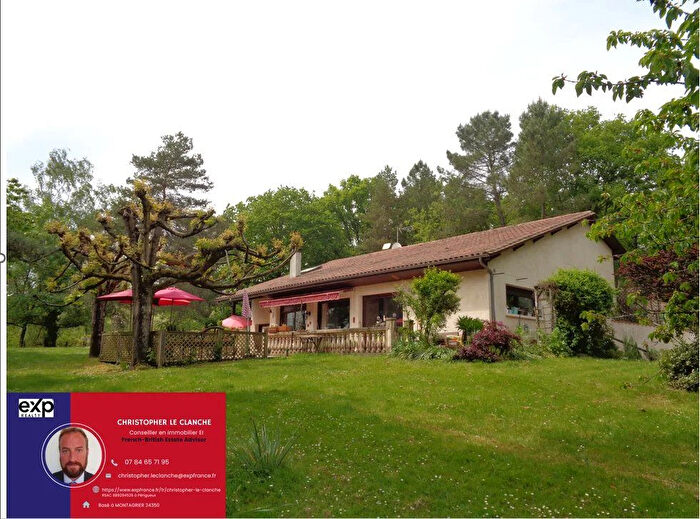 Maison à vendre - Saint-Pancrace - 7 pièces - 4 chambres