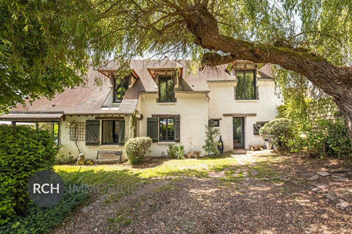 Jouars-Pontchartrain : Maison 5 pièces à vendre