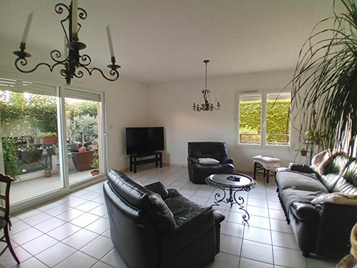 Appartement à vendre - Savigneux - 4 pièces - 3 chambres