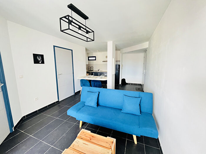 Le Tampon, Centre-ville : Appartement 2 pièces à louer