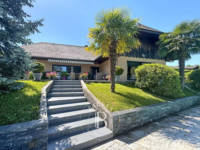 Maison 6 pièces à Brison-Saint-Innocent, à vendre
