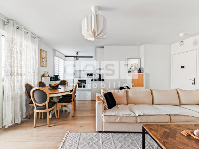 Appartement 4 pièces à Colombes, Fossés Jean Bouvier, à vendre