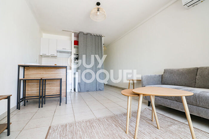 Saint-Denis, Centre-ville : Appartement 1 pièce à vendre