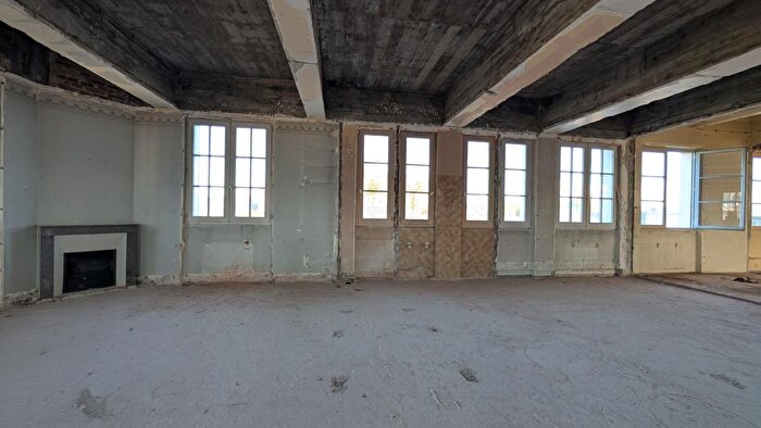 Brive-la-Gaillarde, Centre-ville, Pont Cardinal, Champanatier - Appartement 5 pièces à vendre
