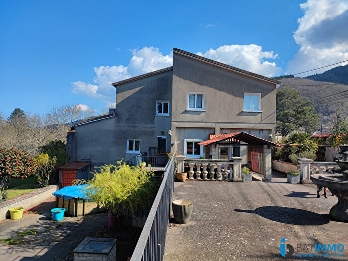 Maison 7 pièces à vendre à Aiguefonde