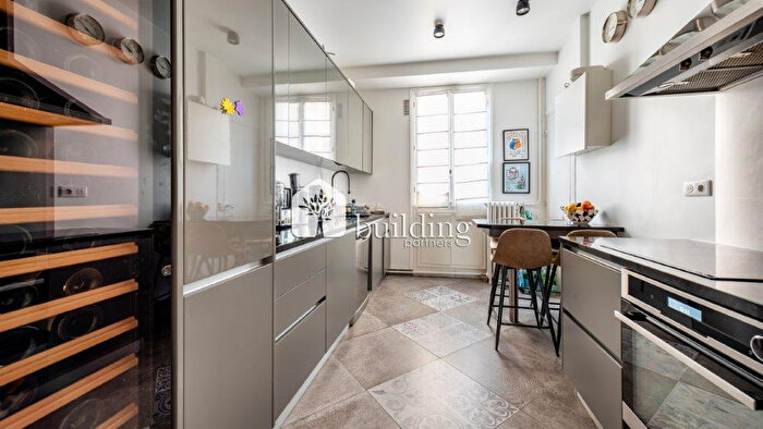 Appartement à vendre - Paris e , Passy, Maison de la Radio, Muette-Sud - 2 pièces - 1 chambre