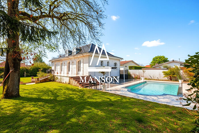Maison à vendre - Villenave-dOrnon, Chambéry, La Monnaie, Carbonnieux, Trigan - 10 pièces - 7 chambres