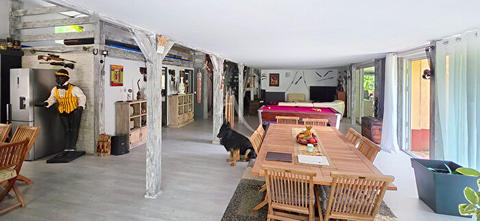 Maison 7 pièces à vendre à Fontenay-Trésigny
