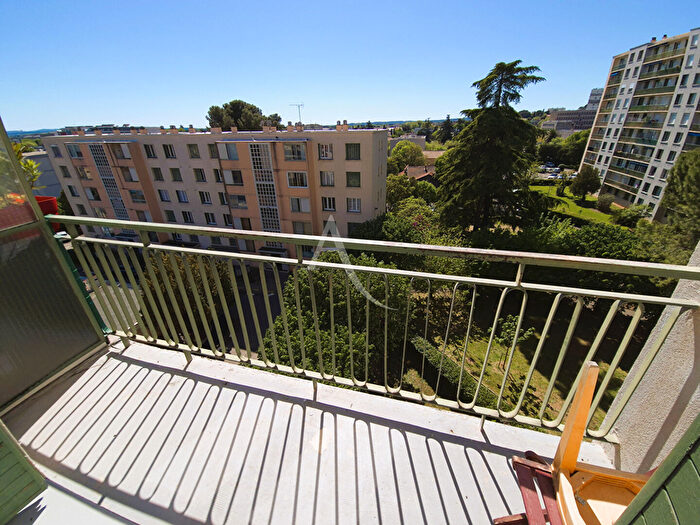 Nîmes, collines : Appartement 2 pièces à vendre