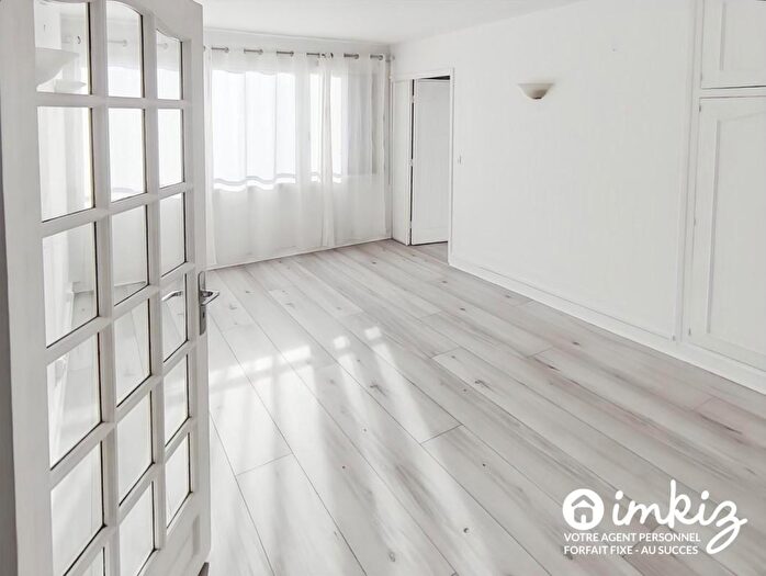 Appartement 2 pièces à vendre à Villemomble, Eglise