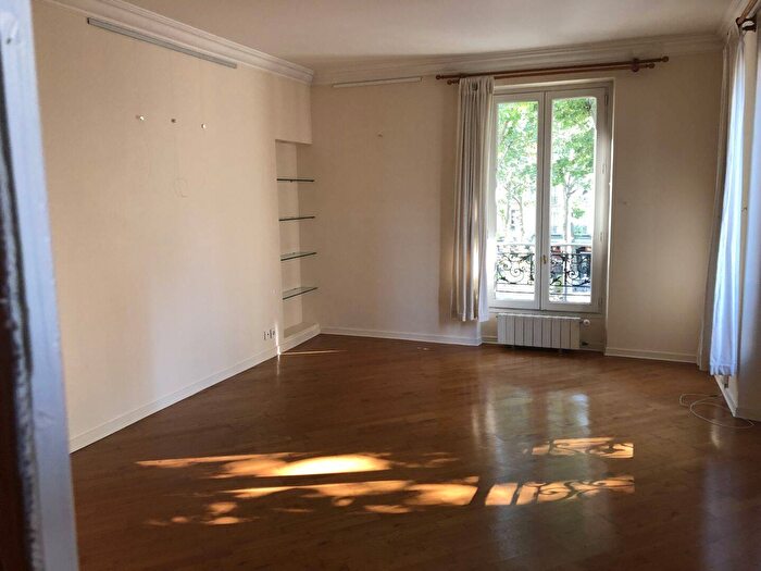 Appartement à louer - Emeriau-Zola, Paris ème arrondissement - 2 pièces - 1 chambre