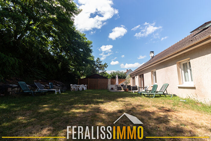 Maison à vendre - Éragny, Le Grillon - 9 pièces - 6 chambres