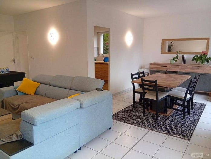 Maison 4 pièces à Tavers, à louer