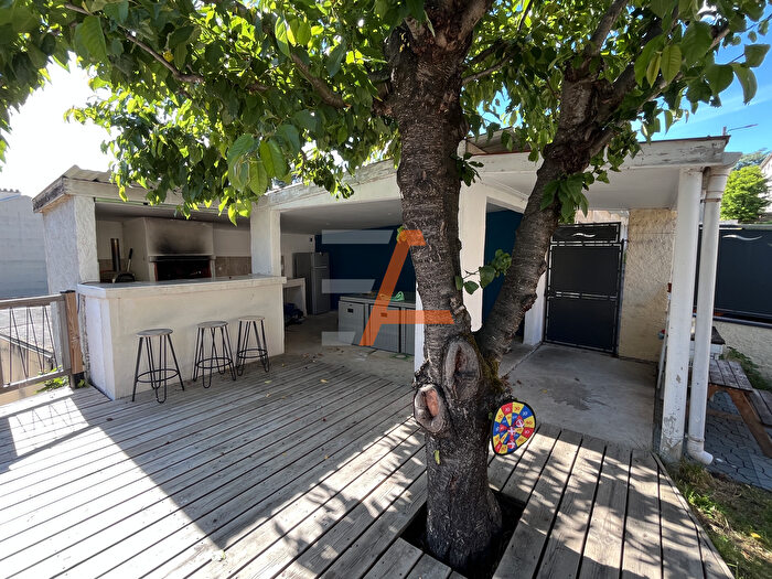 Appartement 3 pièces à Unieux, à vendre