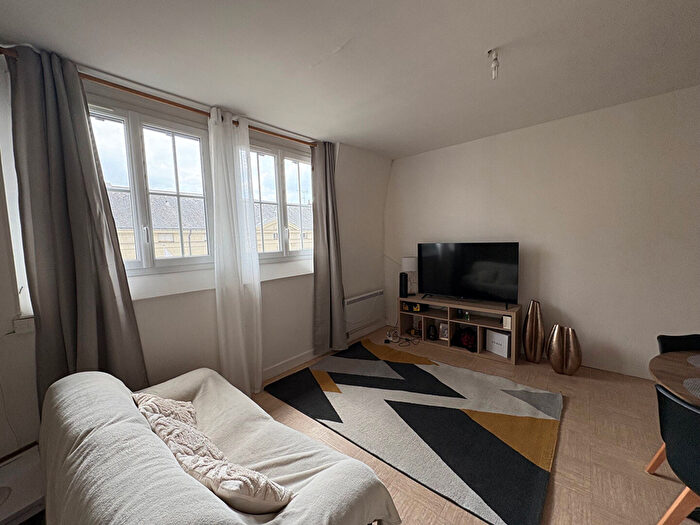 Appartement 2 pièces à Saumur, Nantilly, à vendre