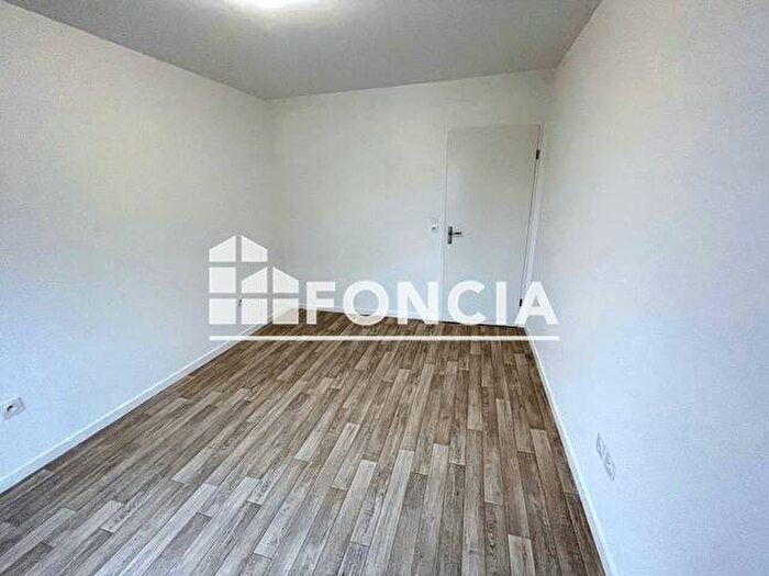 Appartement à louer - Centre-Entre Deux Gares, Mantes-la-Ville - 3 pièces - 2 chambres