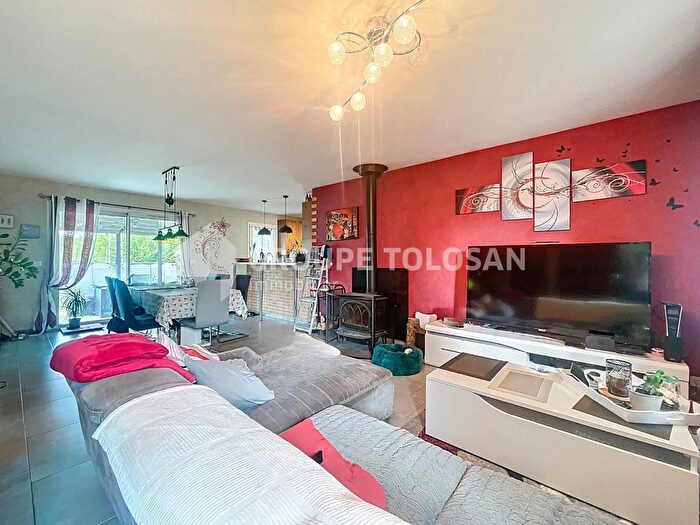 Maison à vendre - Puylaurens - 6 pièces - 5 chambres