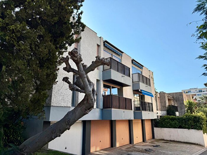 Appartement à vendre - Cannes, Croix des Gardes - 2 pièces - 1 chambre