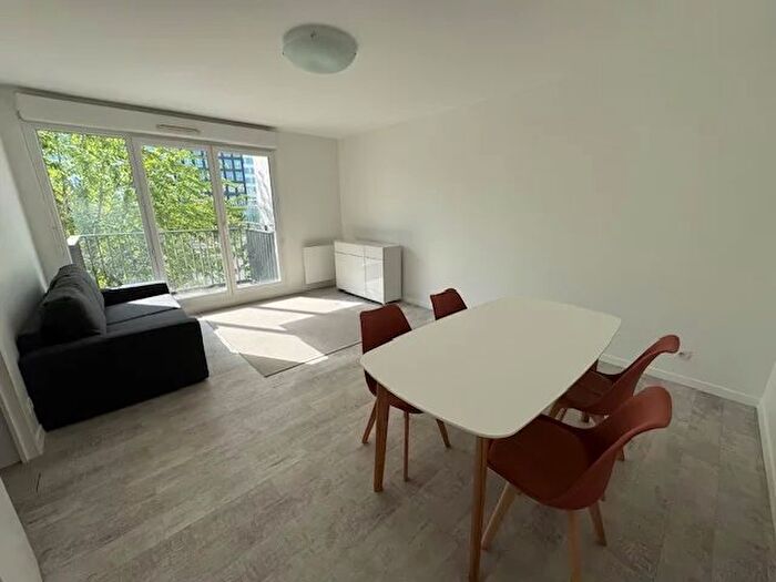 Appartement 3 pièces à louer à Arcueil, Joliot Curie
