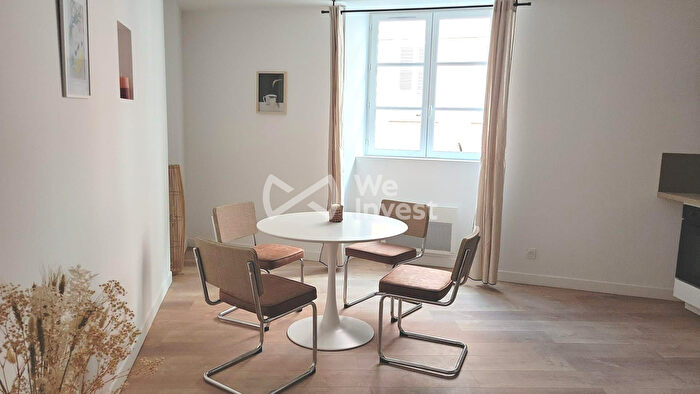 Appartement à louer - Pau - 2 pièces - 1 chambre