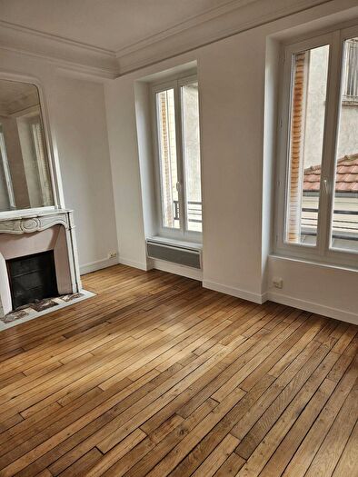 Appartement à louer - Jean Moulin-Porte dOrléans, Paris ème arrondissement - 3 pièces - 2 chambres