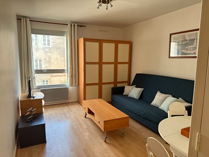 Appartement 1 pièce à Centre Ville, La Rochelle, à louer