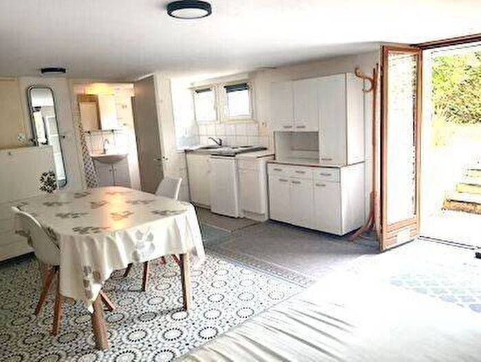 Saint Julien-Darnus, Auxerre : Appartement 1 pièce à louer
