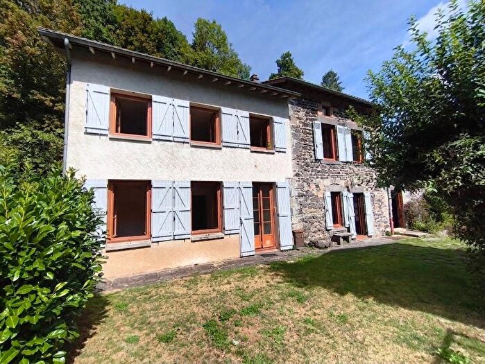 Maison 10 pièces à vendre - Aydat