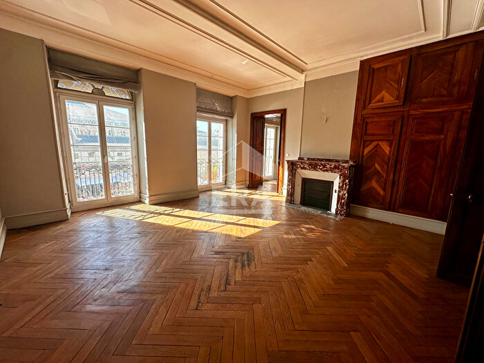 Appartement à vendre - Tarbes, Vugnemale, Martinet - 5 pièces - 2 chambres