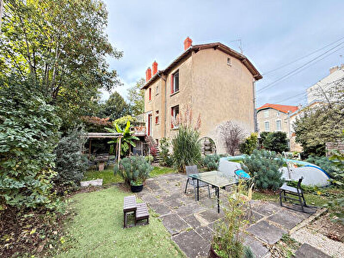 Maison à vendre - Chamalières, Montjoly - 6 pièces - 4 chambres