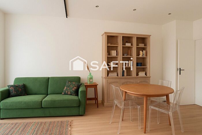 Appartement à vendre - Paris e , Simplon, Poissonniers - 2 pièces - 1 chambre