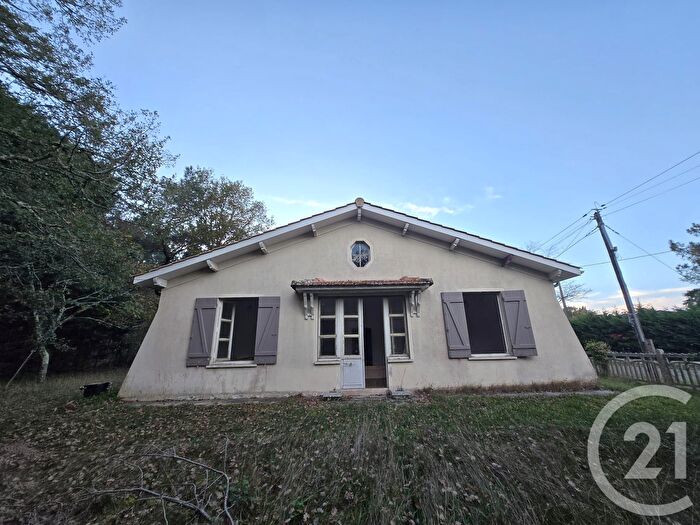 Maison à vendre - Vendays-Montalivet - 7 pièces - 2 chambres