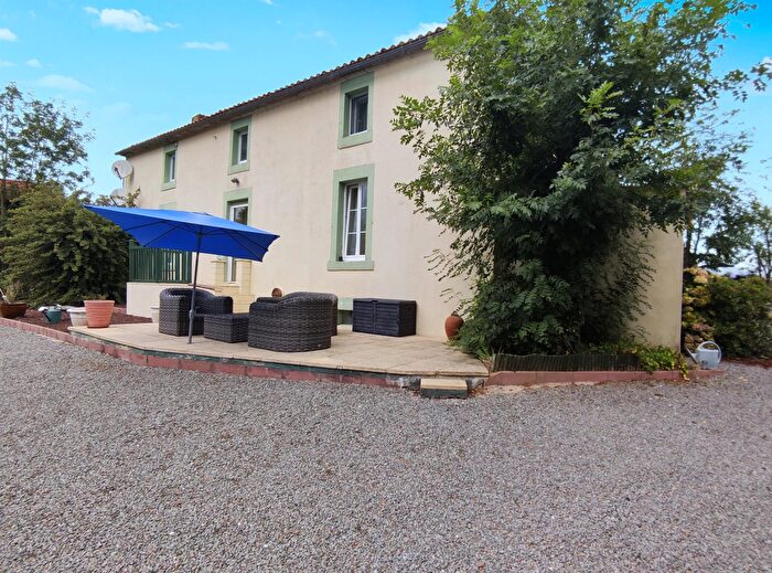 Maison à vendre - Cheffois - 5 pièces - 3 chambres