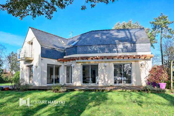 Maison à vendre - Guérande, Centre-ville, Faubourgs - 7 pièces - 5 chambres