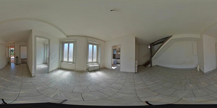 Maison 5 pièces à louer à Decize
