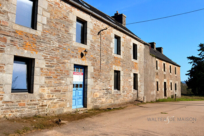 Maison à vendre - Scrignac - 9 pièces - 3 chambres