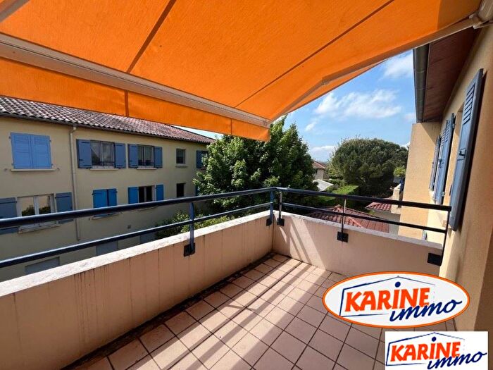 Appartement 2 pièces à Sathonay-Village, à vendre