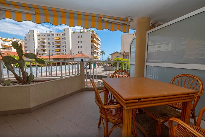 Appartement à vendre - Roquebrune-Cap-Martin, Carnolès, Gare, Cap Azur - 3 pièces - 3 chambres