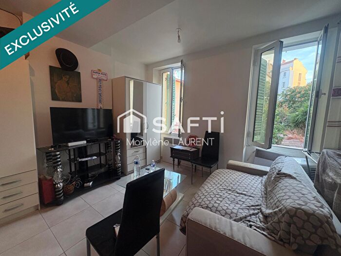 Toulon, Haute-ville - Appartement 2 pièces à vendre