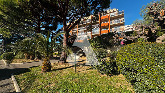 Appartement 1 pièce à louer - Cagnes-sur-Mer, Le Cros de Cagnes, Les Vespins