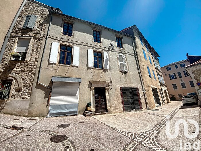 Maison à vendre - Saint-Pons-de-Thomières - 10 pièces - 5 chambres