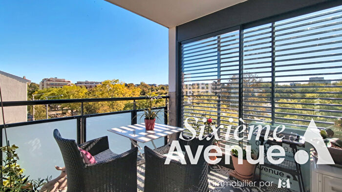 Saint-Priest, Bel-Air : Appartement 4 pièces à vendre