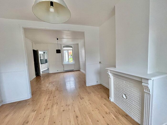 Maison à louer - Bondues - 5 pièces - 4 chambres