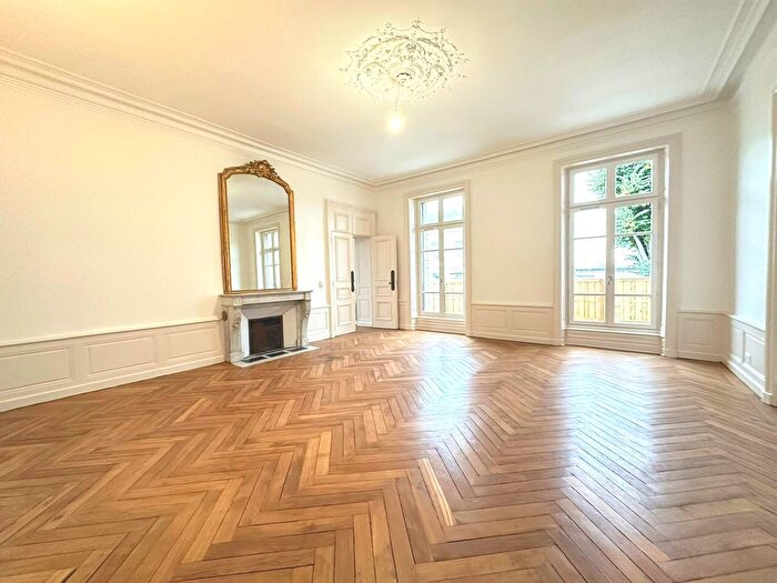 Appartement à louer - Saint-Brieuc, Centre-ville, Saint-Michel, Le Légué, Notre-Dame - 4 pièces - 3 chambres