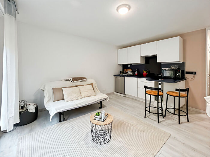 Appartement à louer - Caen, Haie Vigné - 1 pièce