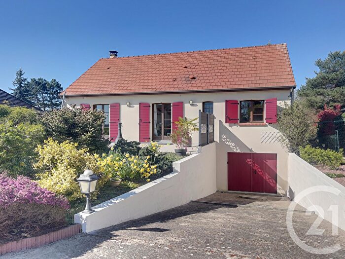 Maison à vendre - Meung-sur-Loire - 6 pièces - 3 chambres