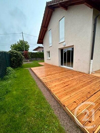 Maison à louer - Bons-en-Chablais - 5 pièces - 4 chambres